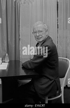 Der deutsche Schauspieler Dieter Borsche, Deutschland 1960er Jahre ...