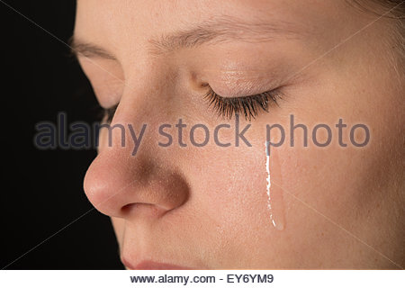 sad crying woman at funeral Stock Photo: 57668194 - Alamy