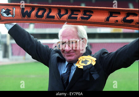 Sir Jack Hayward takes over Wolverhampton Wanderers with his directors ...