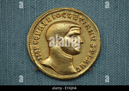 Golden medallion (double solidus) of Emperor Constans. Roman golden ...