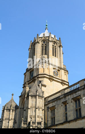 Tom Tower designed by Sir Christopher Wren. Part of Christ Church ...