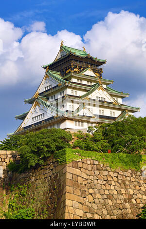 Osaka Castle and ramparts, Osaka, Japan Stock Photo - Alamy