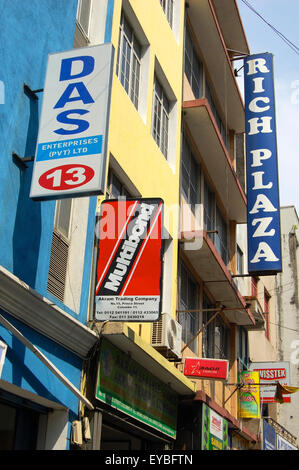 The Pettah Colombo Sri Lanka Shops on Main Street Stock Photo - Alamy