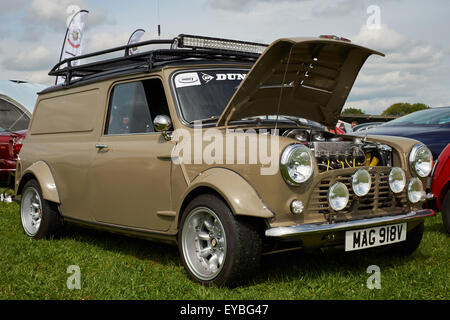 Original Mini Cooper S modified car engine Stock Photo - Alamy