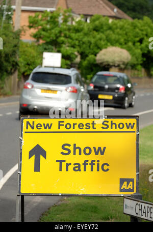 New Forest sign & road traffic sign warning motorists about high risk ...