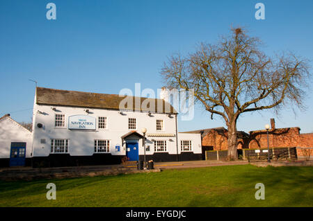 "The Navigation Inn" at Trent Lock Sawley near Long Eaton Derbyshire ...