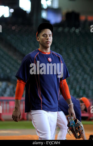 Houston, TX, USA. 30th July, 2015. Los Angeles Angels pitcher Matt ...