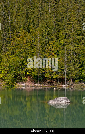 View of Lac Vert. Etroite Valley, with Le Derochoir mount at the ...