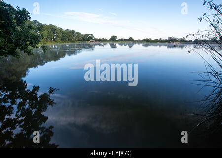 Calf Heath reservoir at Dawn cannock uk Stock Photo - Alamy