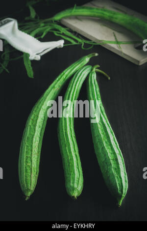 Fresh Angled loofah, Angled Gourd (Luffa acutangula Roxb.) fruits in ...