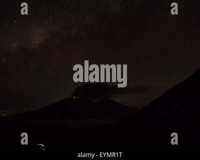 Mt Raung eruption, java, Indonesia Stock Photo - Alamy