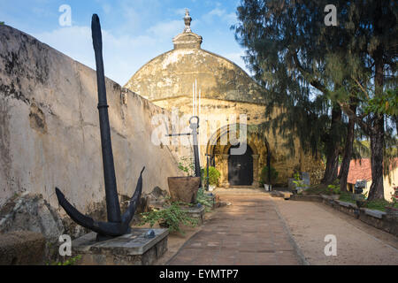 White Colonial Style Church Stock Photo - Alamy