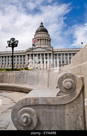 Utah State Capitol vertical, Salt Lake City Stock Photo - Alamy
