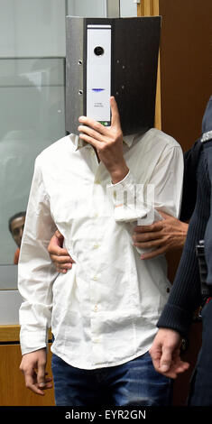 FILE – In this Aug. 27, 2014, file photo, piano tuner Charlie Birnbaum ...