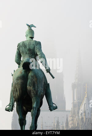 Wilhelm II Germany, centre, in the German High Command Headquarters ...