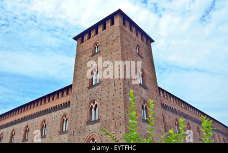 Castello Visconteo, Visconti castle, Pavia, Lombardy, Italy Stock Photo ...