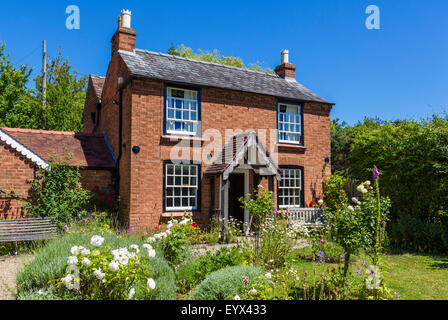 The Birthplace Cottage, where composer Sir Edward Elgar was born, Elgar ...