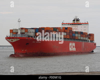 OOCL Montreal (IMO 9253739, Callsign VRYO3) docked at the Port of ...