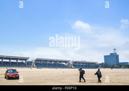 The Independence Arch of Independence Square of Accra, Ghana at sunset ...
