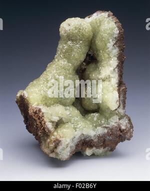 Minerals - Adamite, close-up (Mexico Stock Photo - Alamy