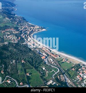 View of Tusa. Sicily, Italy Stock Photo - Alamy