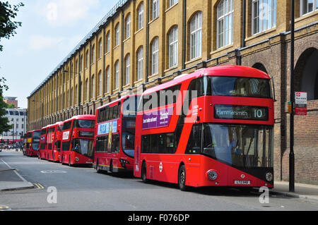 Queue of Buses (Busses) in York Way beside King's Cross Railway Station ...