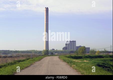 Italy, ENEL thermoelectric plant at Porto Tolle, in the delta of the ...