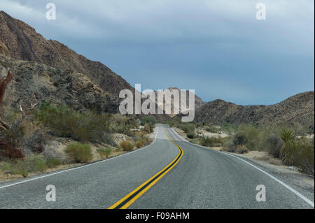 Box Canyon Road, California USA Stock Photo - Alamy