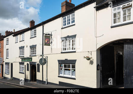 The Dun Cow Pub, Brook Street, Daventry, Northamptonshire, England ...