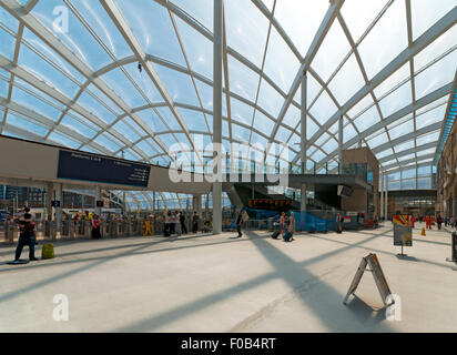 Main concourse and the new ETFE roof after redevelopment works ...