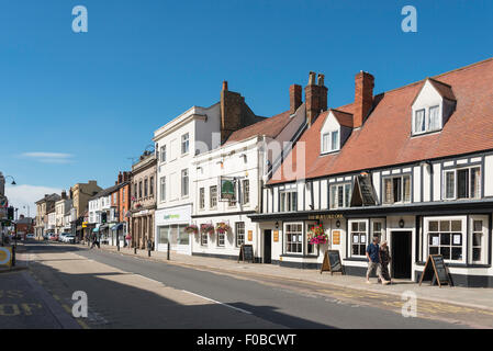 The High Street of the market town of Towcester, Northamptonshire, UK ...