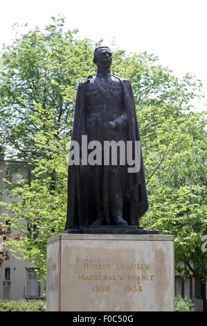 A statue of the French Army General Hubert Lyautey in a small park ...