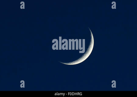 Zunehmender, Mond, Mondsichel Stock Photo - Alamy