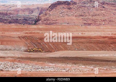 Moab, Utah - Radioactive uranium tailings cleanup Stock Photo - Alamy