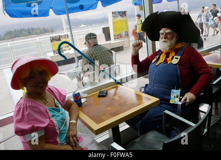 Participants in costumes during the Three Kings Parade on Paseo de la ...