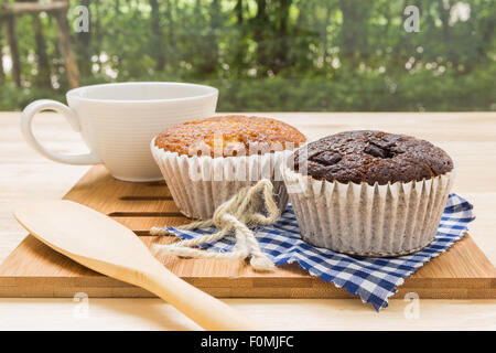 Freshly made cupcake for coffee break Stock Photo - Alamy