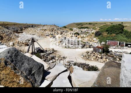 purbeck stone quarry dorset england uk Stock Photo - Alamy