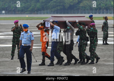 Jayapura, Indonesia. 19th Aug, 2015. Members of Search and Rescue (SAR ...