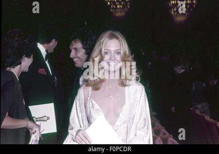GOLDIE HAWN Bill Hudson.Supplied by Photos, inc. © Supplied By Globe ...
