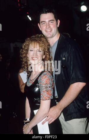 Billy's Hollywood Screen Kiss (1998) directed by Tommy O'Haver and ...