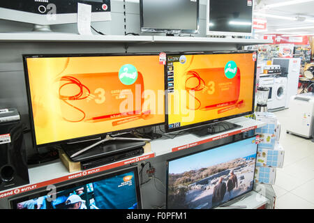 Used and second hand TV shop Pattaya Thailand Stock Photo - Alamy