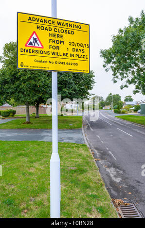 Advanced warning notice of a road closure in the UK Stock Photo - Alamy