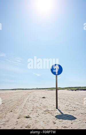 Signs showing the beach route to Omey Island Stock Photo - Alamy