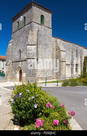 Genac Church, Poitiers Charente, France Stock Photo - Alamy