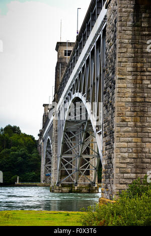Britannia Bridge Menai Straits Anglesey North Wales UK Stock Photo - Alamy