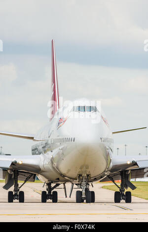 Head on view of a Virgin Atlantic Boeing 747-400 aeroplane waiting to ...