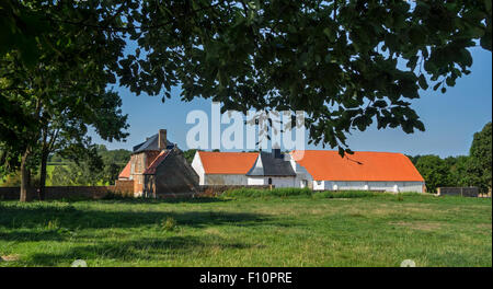 Hougoumont, farmhouse where British forces faced Napoleon's Army at ...