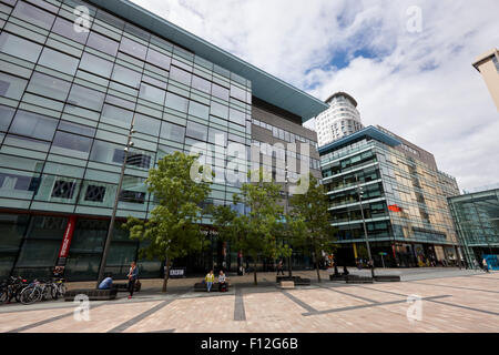 bbc quay house and bridge house buildings at mediacityuk salford ...