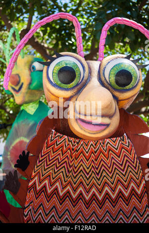 colorful alien float, Summer Solstice Parade, Science Fiction Theme ...