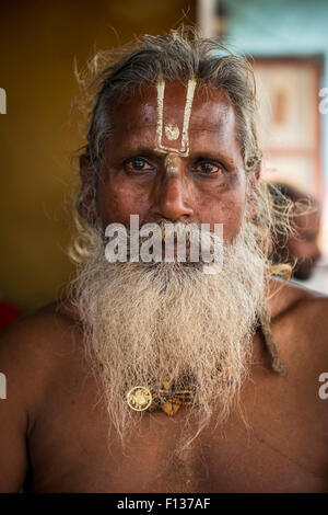 Chitrakoot, Madhya Pradesh, India : A man prays on the steps of Ramghat ...